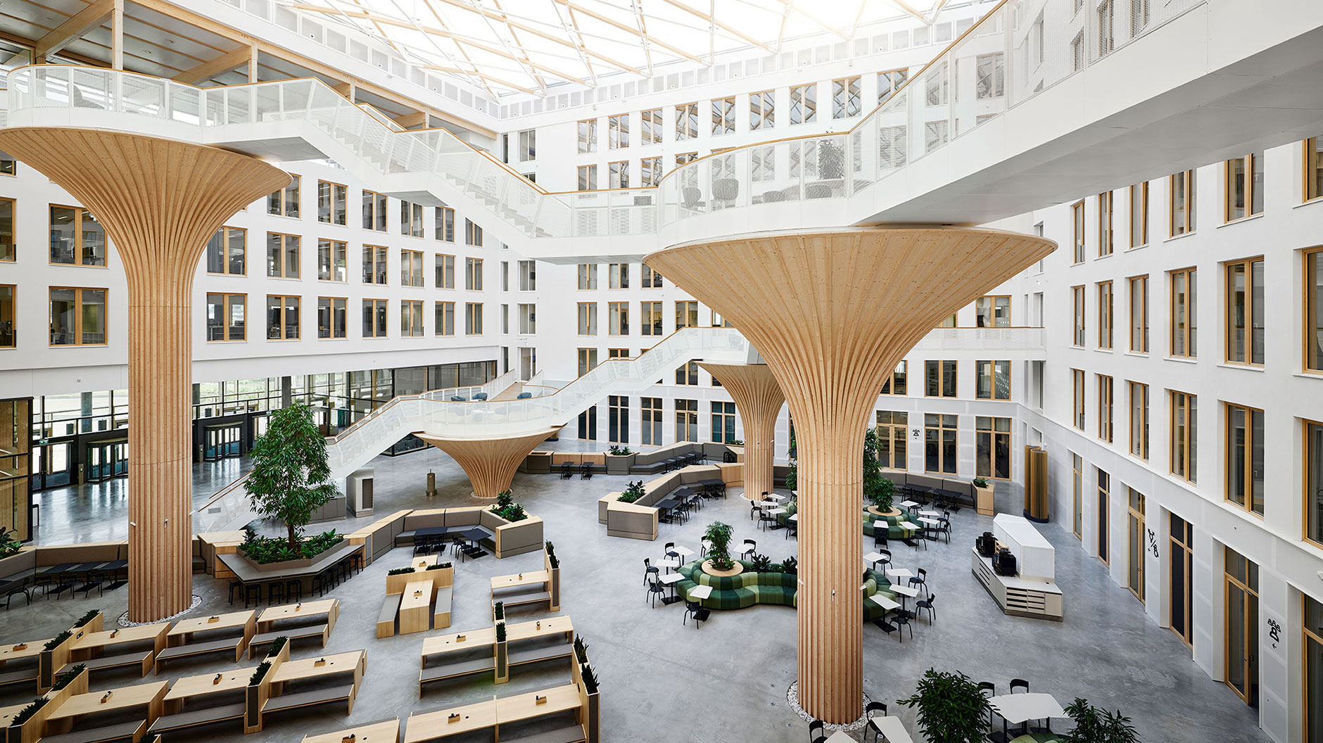 Vattenfalls nachhaltiges Headquarter am Berliner Südkreuz - Projekte ...